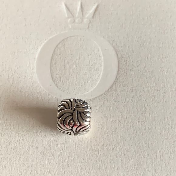Pandora | Jewelry | Rare Authentic Retired Pandora Swirl Cube Charm ...